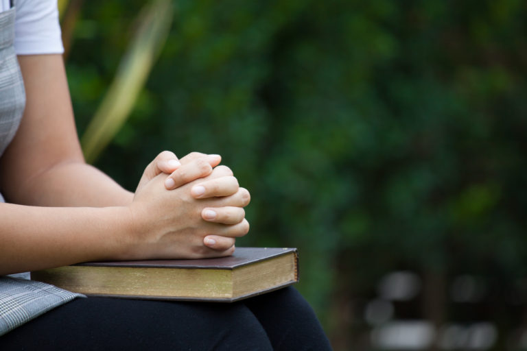 5 Daily Offering prayers from 5 different saints - Pope's Worldwide ...